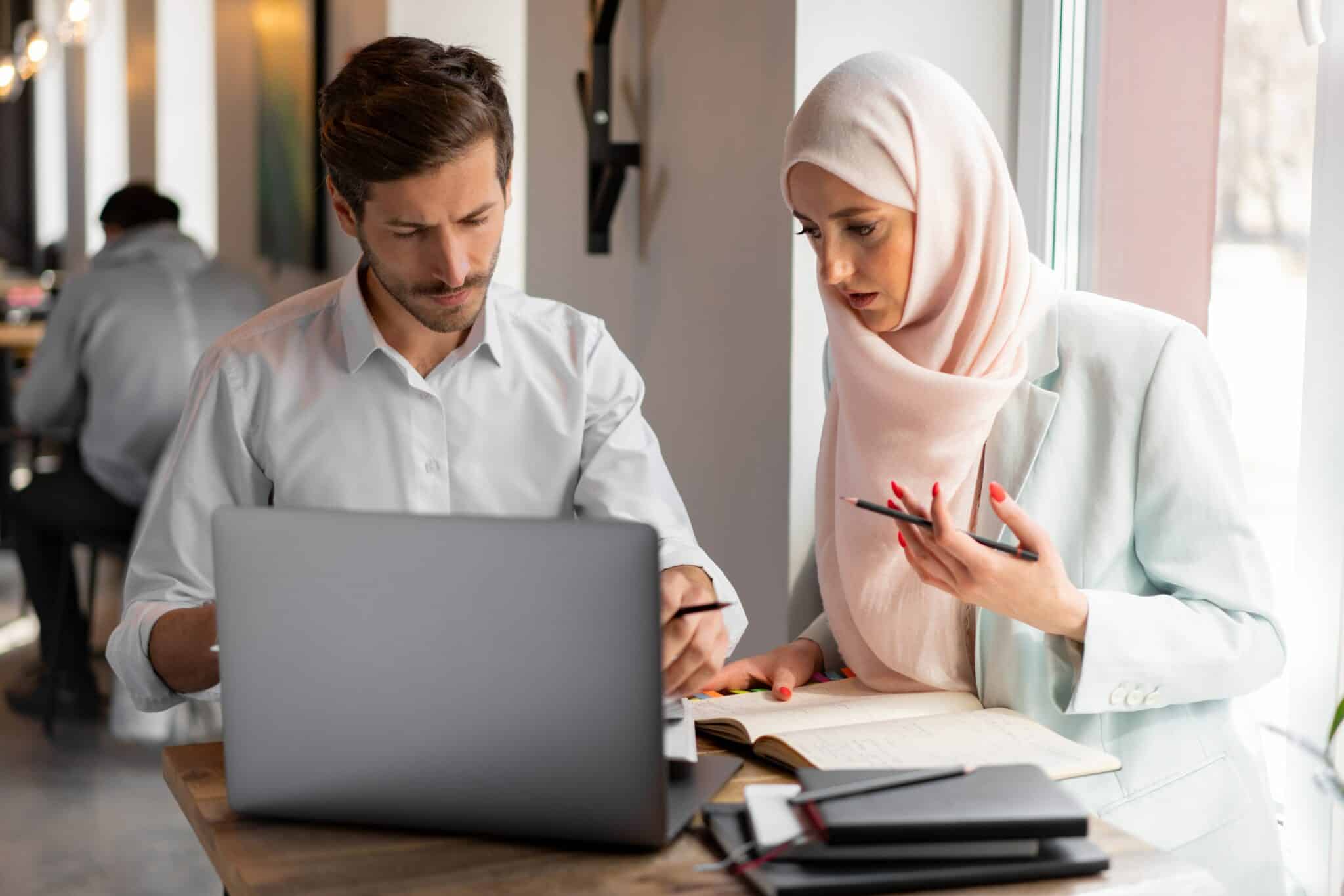 Create Professional Invoices for Free - Finli